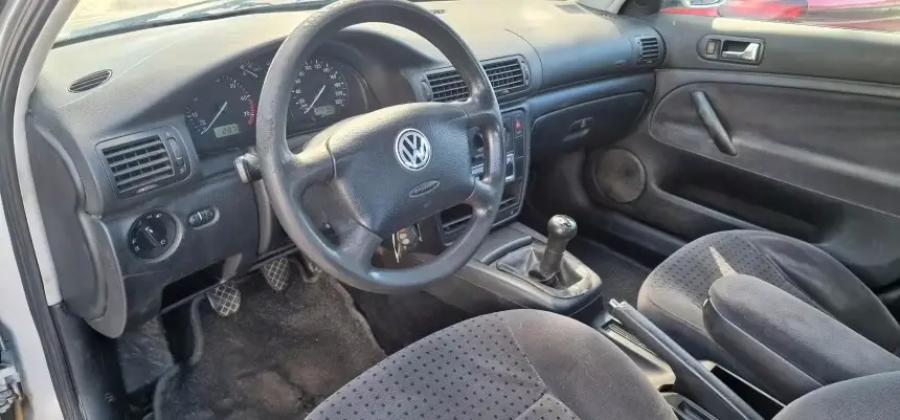 Pelēks Volkswagen Passat B5 1997 Valmiera, ar dzinēja tilpumu 1.60 L un nobraukumu 226 tūkst. km par 1100 €, foto 11 vietnē AUTOMOTO.COM.LV