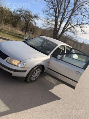 Pelēks Volkswagen Passat B5 1998 Rēzekne, ar dzinēja tilpumu 1.90 L un nobraukumu 400 tūkst. km par 1450 €, foto 6 vietnē AUTOMOTO.COM.LV