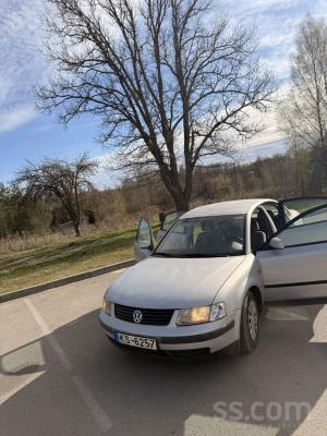 Pelēks Volkswagen Passat B5 1998 Rēzekne, ar dzinēja tilpumu 1.90 L un nobraukumu 400 tūkst. km par 1450 €, foto 10 vietnē AUTOMOTO.COM.LV