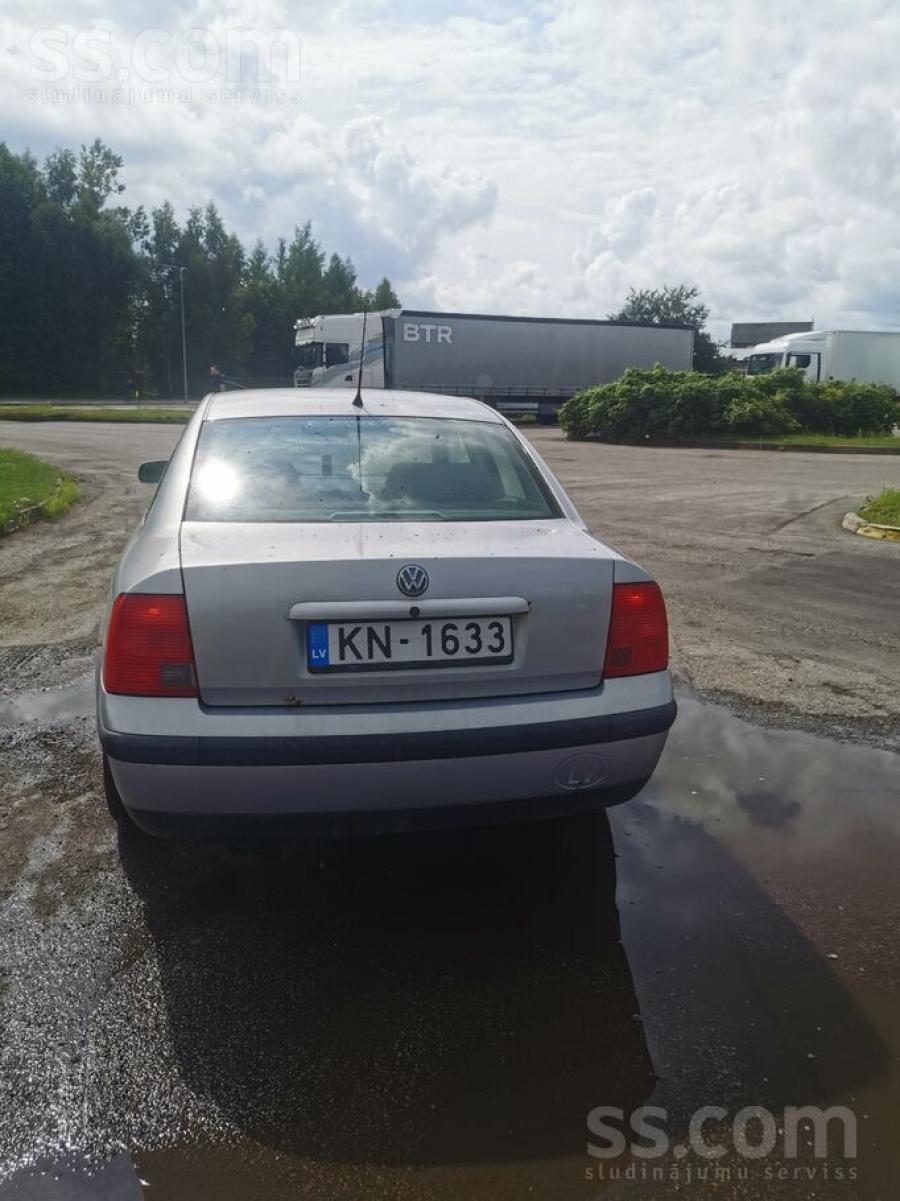 Pelēks Volkswagen Passat B5 1998 Rīga, ar dzinēja tilpumu 1.90 L un nobraukumu 400 tūkst. km par 900 €, foto 5 vietnē AUTOMOTO.COM.LV