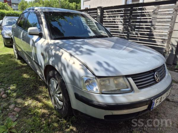 Grey Volkswagen Passat B5 1998 in Talsi, with an engine capacity of 1.90 L and mileage of 349 thousand km for 850 €, photo 3 on AUTOMOTO.COM.LV