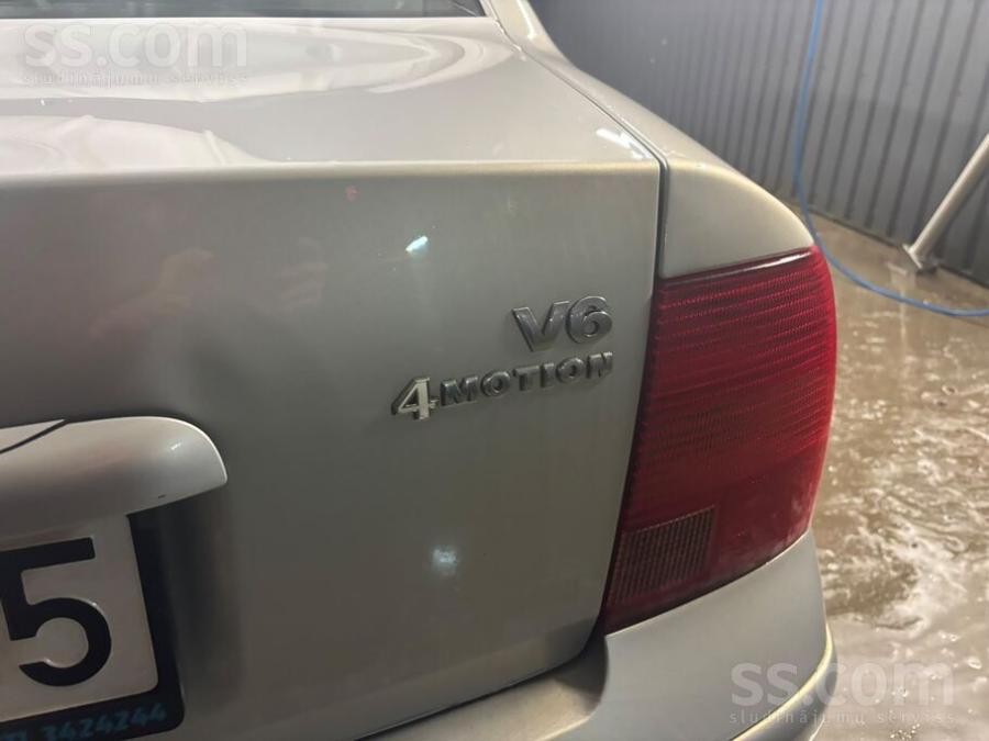 Pelēks Volkswagen Passat B5 1999 Liepāja, ar dzinēja tilpumu 2.80 L un nobraukumu 440 tūkst. km par 950 €, foto 6 vietnē AUTOMOTO.COM.LV