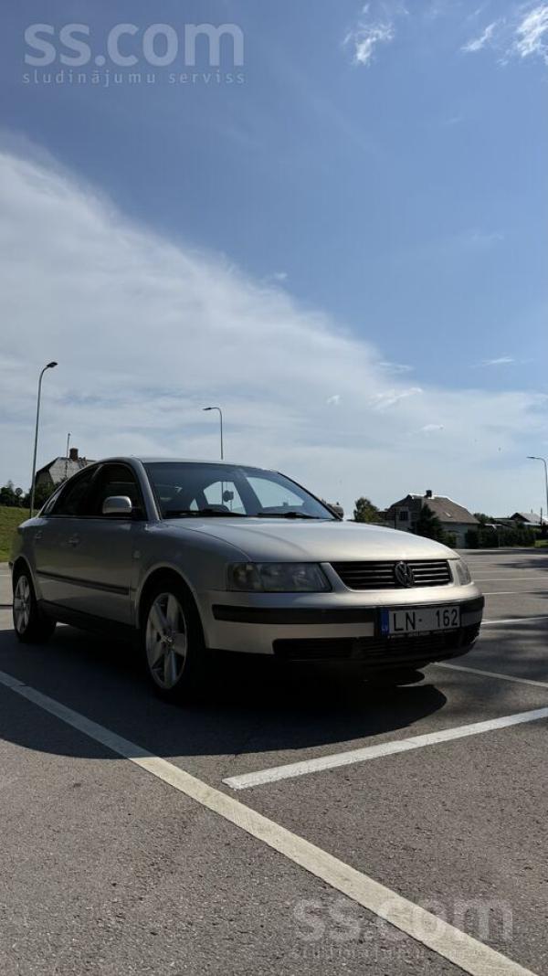 Grey Volkswagen Passat B5 1999 in Aluksne, with an engine capacity of 1.90 L and mileage of 391 thousand km for 3500 €, photo 1 on AUTOMOTO.COM.LV