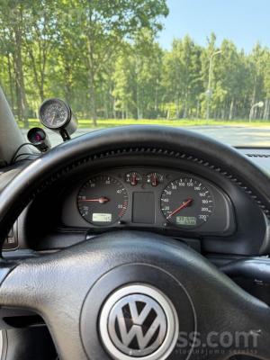 Grey Volkswagen Passat B5 1999 in Aluksne, with an engine capacity of 1.90 L and mileage of 391 thousand km for 3500 €, photo 13 on AUTOMOTO.COM.LV