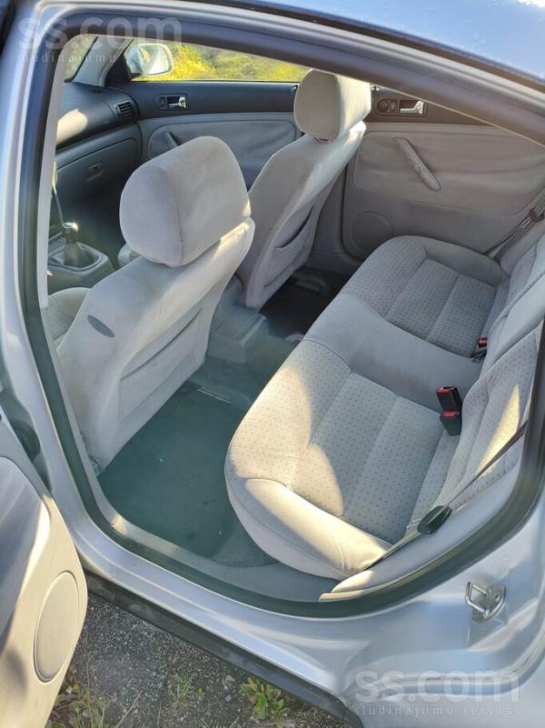 Pelēks Volkswagen Passat B5 1999 Bauska, ar dzinēja tilpumu 1.60 L un nobraukumu 286 tūkst. km par 1200 €, foto 6 vietnē AUTOMOTO.COM.LV