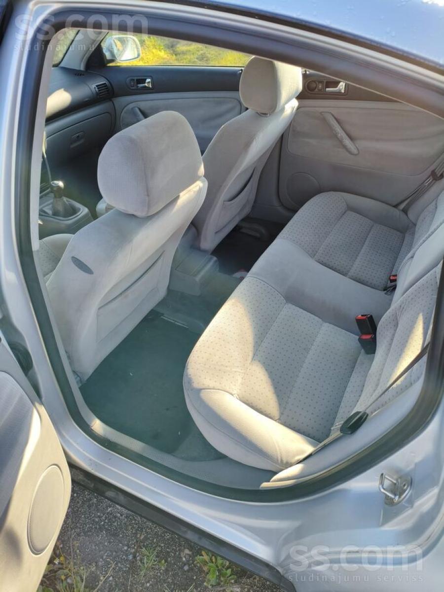 Pelēks Volkswagen Passat B5 1999 Bauska, ar dzinēja tilpumu 1.60 L un nobraukumu 286 tūkst. km par 1200 €, foto 7 vietnē AUTOMOTO.COM.LV