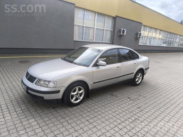 Pelēks Volkswagen Passat B5 2000 Rīga, ar dzinēja tilpumu 1.80 L un nobraukumu 0 tūkst. km par 1190 €, foto 1 vietnē AUTOMOTO.COM.LV