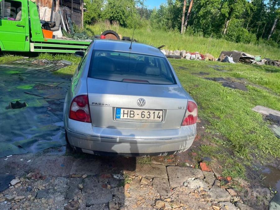 Grey Volkswagen Passat B5 2001 in Jelgava, with an engine capacity of 1.80 L and mileage of 360 thousand km for 850 €, photo 5 on AUTOMOTO.COM.LV