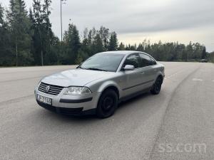 Серый Фольксваген Пассат Б5 2001 в Мадона, объемом двигателя 1.90 л и пробегом 358 тыс. км за 1200 €, фото  на AUTOMOTO.COM.LV