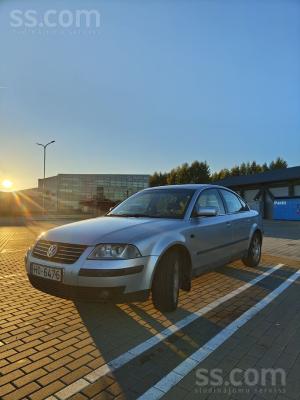 Серый Фольксваген Пассат Б5 2001 в Рига, объемом двигателя 1.90 л и пробегом 421 тыс. км за 989 €, фото 3 на AUTOMOTO.COM.LV