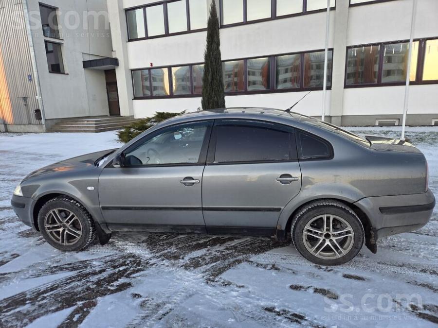 Pelēks Volkswagen Passat B5 2002 Valmiera, ar dzinēja tilpumu 1.90 L un nobraukumu 0 tūkst. km par 1590 €, foto 9 vietnē AUTOMOTO.COM.LV