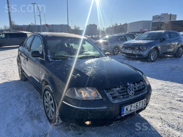 Pelēks Volkswagen Passat B5 2002 Daugavpils, ar dzinēja tilpumu 1.90 L un nobraukumu 353 tūkst. km par 1650 €, foto 4 vietnē AUTOMOTO.COM.LV