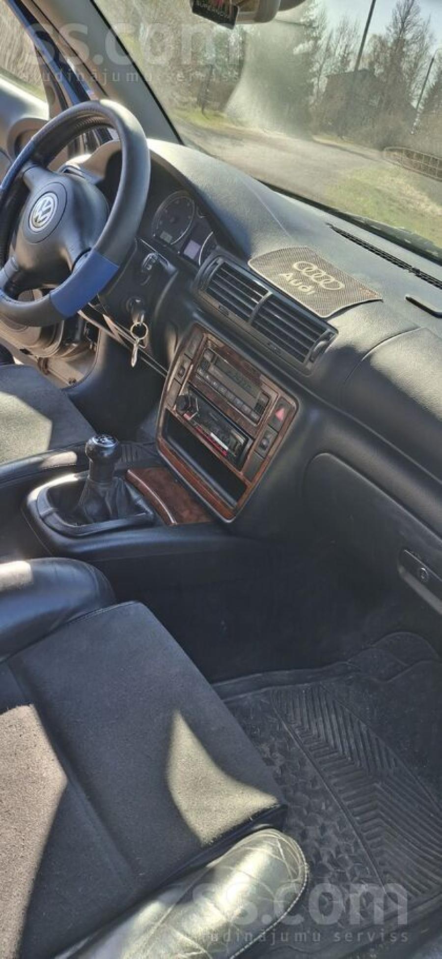Pelēks Volkswagen Passat B5 2002 Rēzekne, ar dzinēja tilpumu 1.90 L un nobraukumu 355 tūkst. km par 1650 €, foto 3 vietnē AUTOMOTO.COM.LV