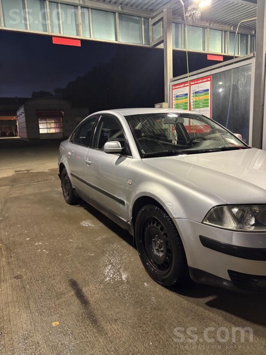 Pelēks Volkswagen Passat B5 2002 Liepāja, ar dzinēja tilpumu 1.90 L un nobraukumu 361 tūkst. km par 1000 €, foto 7 vietnē AUTOMOTO.COM.LV