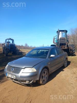 Grey Volkswagen Passat B5 2003 in Aluksne, with an engine capacity of 1.90 L and mileage of 300 thousand km for 400 €, photo 9 on AUTOMOTO.COM.LV