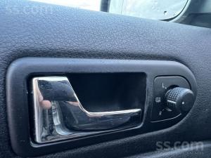 Pelēks Volkswagen Passat B5 2003 Bauska, ar dzinēja tilpumu 1.90 L un nobraukumu 217 tūkst. km par 2350 €, foto 12 vietnē AUTOMOTO.COM.LV