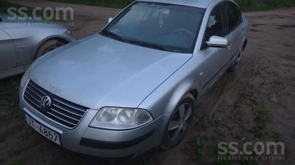 Grey Volkswagen Passat B5 2003 in Jekabpils, with an engine capacity of 1.90 L and mileage of 333 thousand km for 910 €, photo 1 on AUTOMOTO.COM.LV
