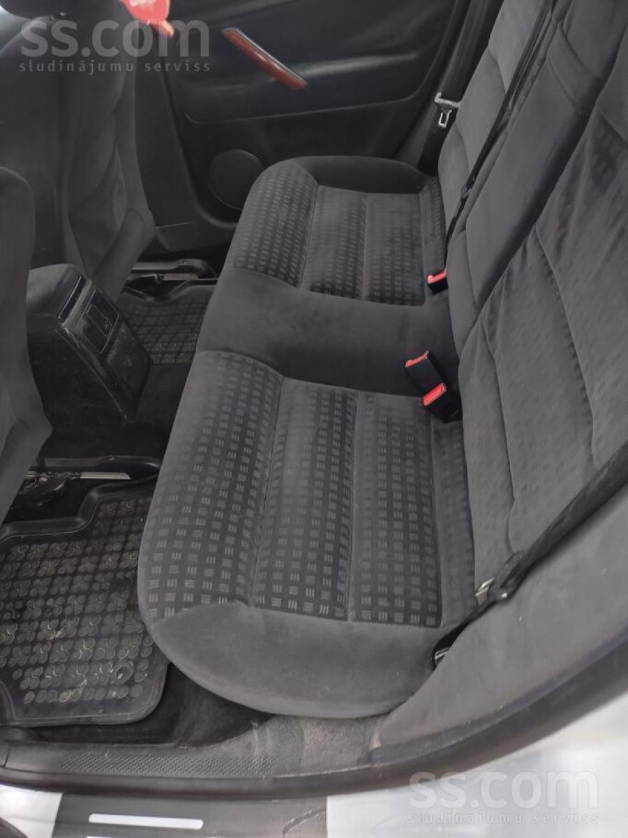 Pelēks Volkswagen Passat B5 2003 Jēkabpils, ar dzinēja tilpumu 1.90 L un nobraukumu 333 tūkst. km par 910 €, foto 8 vietnē AUTOMOTO.COM.LV
