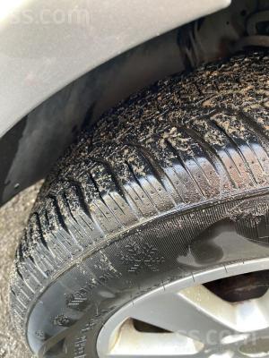 Pelēks Volkswagen Passat B5 2003 Jelgava, ar dzinēja tilpumu 2.00 L un nobraukumu 168 tūkst. km par 1150 €, foto 9 vietnē AUTOMOTO.COM.LV