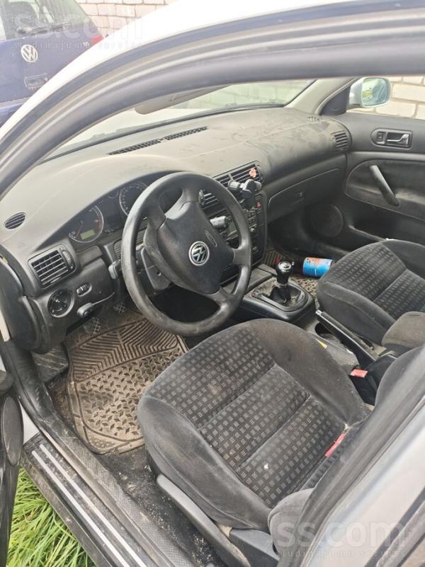 Pelēks Volkswagen Passat B5 2003 Valmiera, ar dzinēja tilpumu 1.90 L un nobraukumu 36 tūkst. km par 250 €, foto 6 vietnē AUTOMOTO.COM.LV