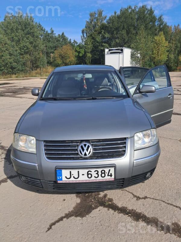 Серый Фольксваген Пассат Б5 2003 в Екабпилс, объемом двигателя 2.00 л и пробегом 413 тыс. км за 1500 €, фото 3 на AUTOMOTO.COM.LV