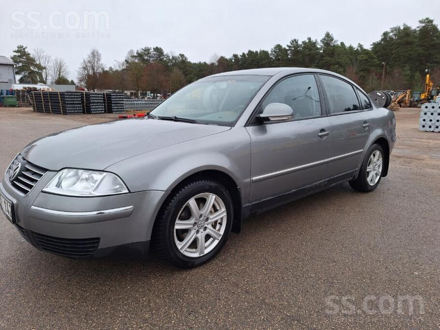 Grey Volkswagen Passat B5 2004 in Valmiera, with an engine capacity of 2.00 L and mileage of 232 thousand km for 1480 €, photo 1 on AUTOMOTO.COM.LV