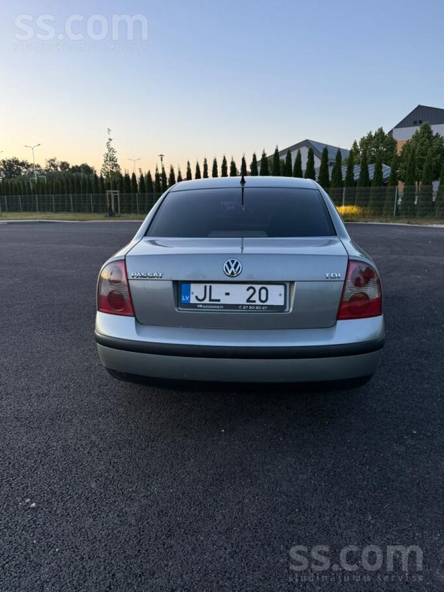 Pelēks Volkswagen Passat B5 2005 Jelgava, ar dzinēja tilpumu 1.90 L un nobraukumu 368 tūkst. km par 2200 €, foto 6 vietnē AUTOMOTO.COM.LV