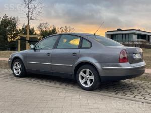 Pelēks Volkswagen Passat B5 2005 Rīga, ar dzinēja tilpumu 1.90 L un nobraukumu 344 tūkst. km par 1350 €, foto 4 vietnē AUTOMOTO.COM.LV