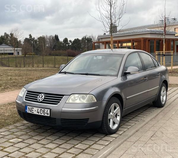 Grey Volkswagen Passat B5 2005 in Riga, with an engine capacity of 1.90 L and mileage of 344 thousand km for 1350 €, photo 1 on AUTOMOTO.COM.LV