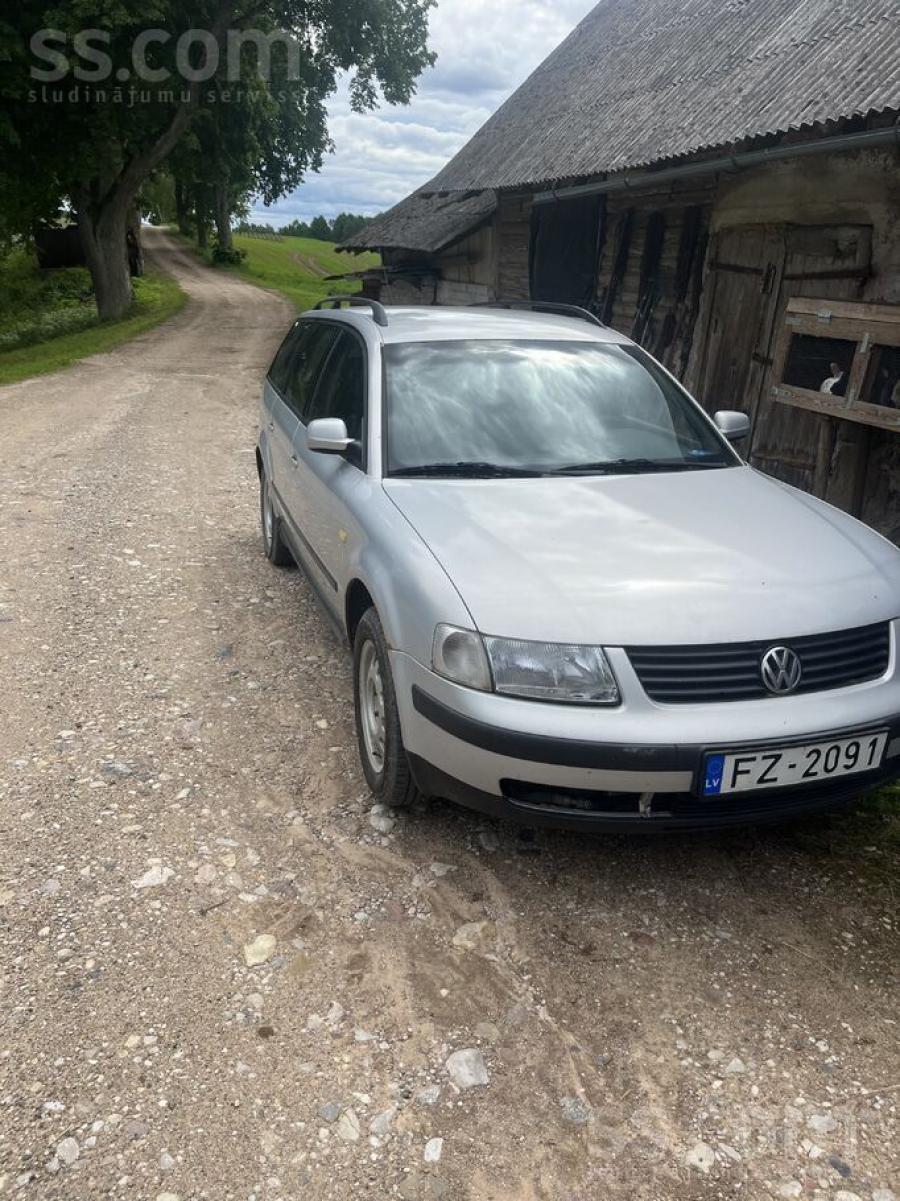 Grey Volkswagen Passat B5 1998 in Valka, with an engine capacity of 1.90 L and mileage of 500 thousand km for 1000 €, photo 1 on AUTOMOTO.COM.LV