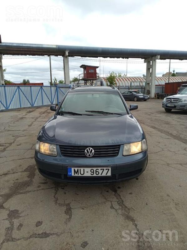 Pelēks Volkswagen Passat B5 1999 Rīga, ar dzinēja tilpumu 1.90 L un nobraukumu 382 tūkst. km par 500 €, foto 1 vietnē AUTOMOTO.COM.LV