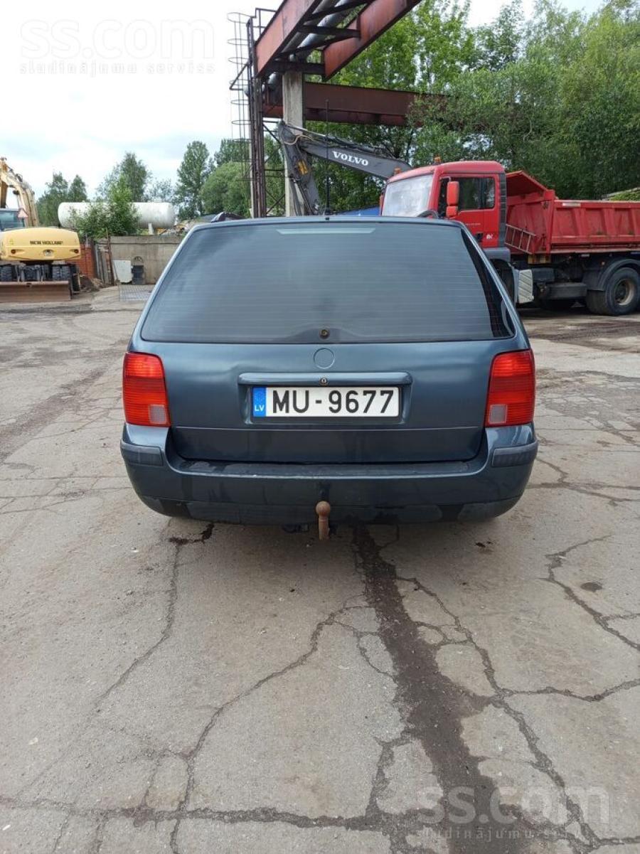 Pelēks Volkswagen Passat B5 1999 Rīga, ar dzinēja tilpumu 1.90 L un nobraukumu 382 tūkst. km par 500 €, foto 3 vietnē AUTOMOTO.COM.LV