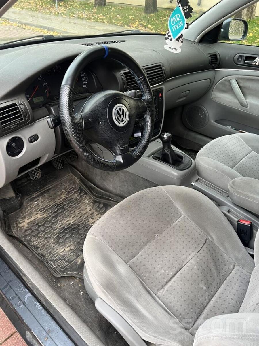 Grey Volkswagen Passat B5 1999 in Liepaja, with an engine capacity of 1.60 L and mileage of 351 thousand km for 750 €, photo 6 on AUTOMOTO.COM.LV
