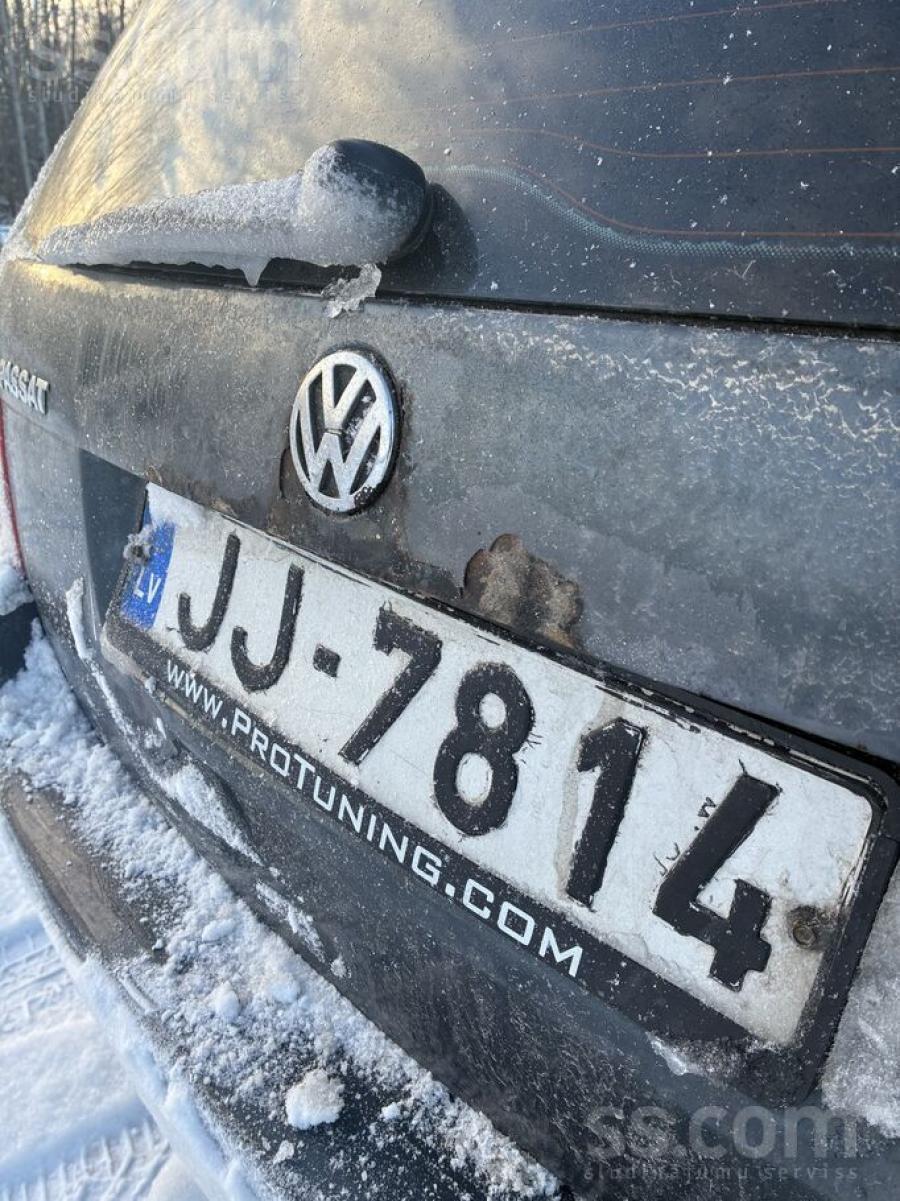 Pelēks Volkswagen Passat B5 2000 Rēzekne, ar dzinēja tilpumu 1.90 L un nobraukumu 394 tūkst. km par 750 €, foto 7 vietnē AUTOMOTO.COM.LV