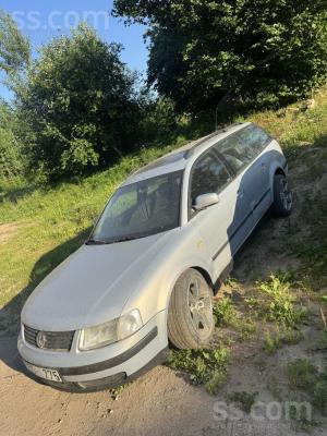 Pelēks Volkswagen Passat B5 2000 Saldus, ar dzinēja tilpumu 1.90 L un nobraukumu 350 tūkst. km par 750 €, foto 6 vietnē AUTOMOTO.COM.LV