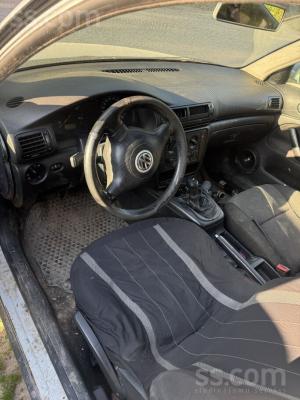 Pelēks Volkswagen Passat B5 2000 Saldus, ar dzinēja tilpumu 1.90 L un nobraukumu 350 tūkst. km par 750 €, foto 7 vietnē AUTOMOTO.COM.LV