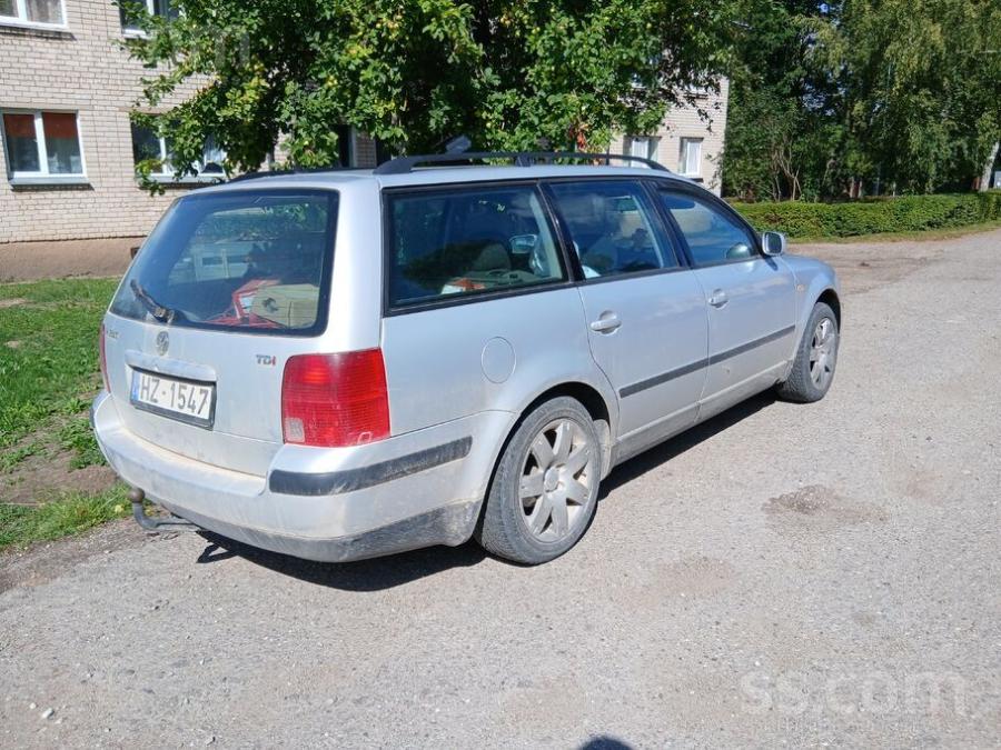 Pelēks Volkswagen Passat B5 2000 Saldus, ar dzinēja tilpumu 1.90 L un nobraukumu 330 tūkst. km par 1100 €, foto 3 vietnē AUTOMOTO.COM.LV