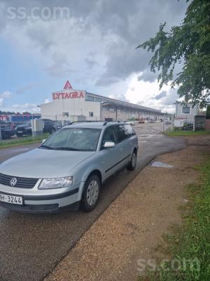 Pelēks Volkswagen Passat B5 2000 Rīga, ar dzinēja tilpumu 1.90 L un nobraukumu 307 tūkst. km par 1390 €, foto 5 vietnē AUTOMOTO.COM.LV
