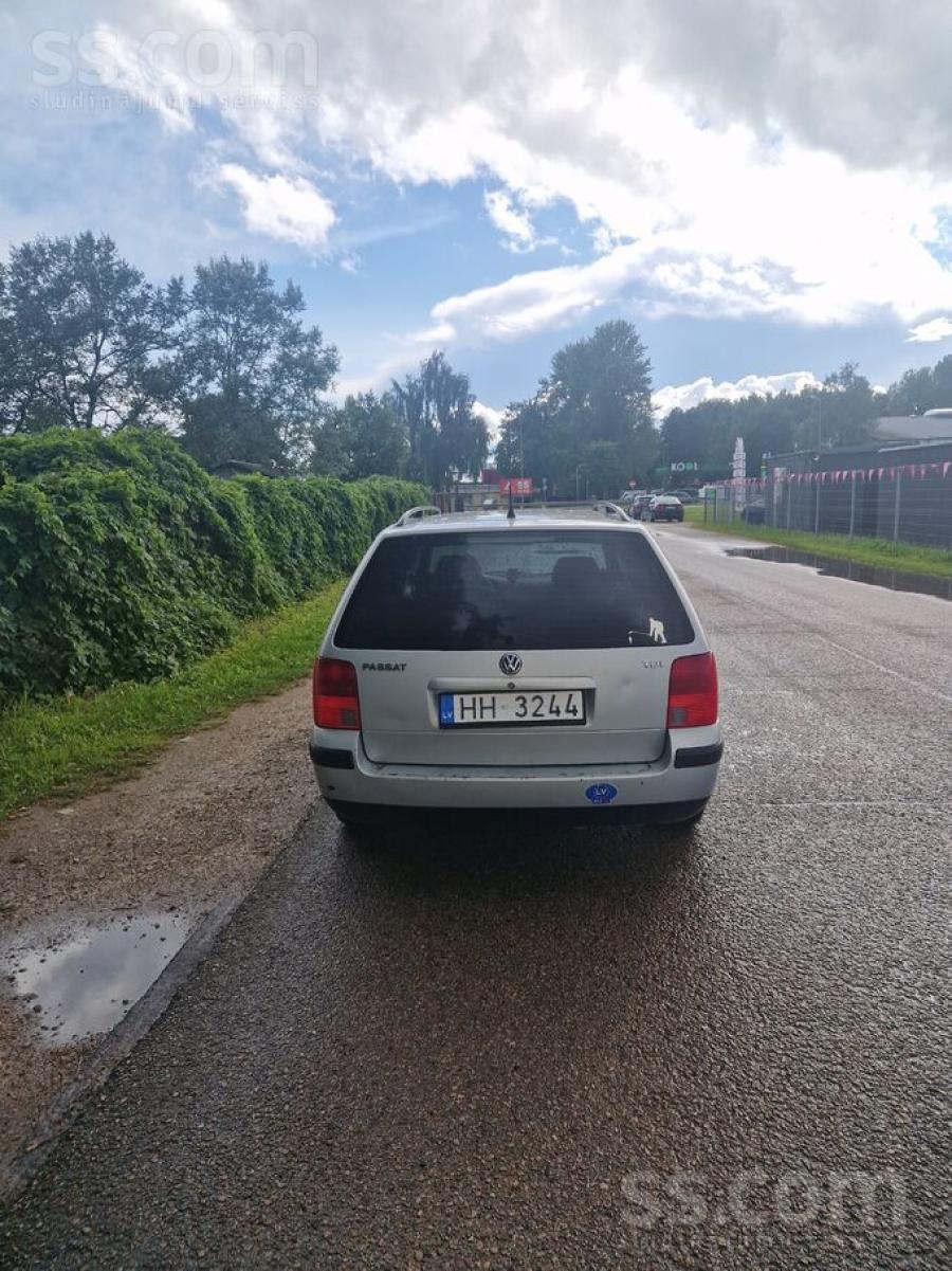 Pelēks Volkswagen Passat B5 2000 Rīga, ar dzinēja tilpumu 1.90 L un nobraukumu 307 tūkst. km par 1390 €, foto 7 vietnē AUTOMOTO.COM.LV