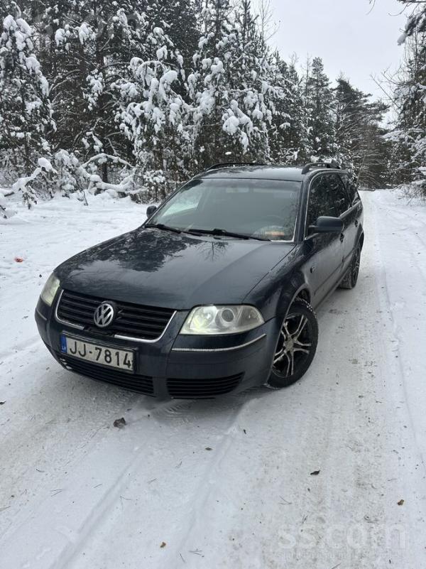 Grey Volkswagen Passat B5 2001 in Rezekne, with an engine capacity of 1.90 L and mileage of 395 thousand km for 1450 €, photo 1 on AUTOMOTO.COM.LV