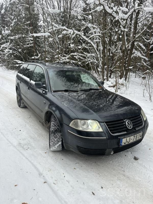 Grey Volkswagen Passat B5 2001 in Rezekne, with an engine capacity of 1.90 L and mileage of 395 thousand km for 1450 €, photo 2 on AUTOMOTO.COM.LV