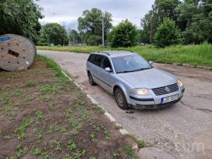 Grey Volkswagen Passat B5 2001 in Riga, with an engine capacity of 2.00 L and mileage of 390 thousand km for 800 €, photo 7 on AUTOMOTO.COM.LV