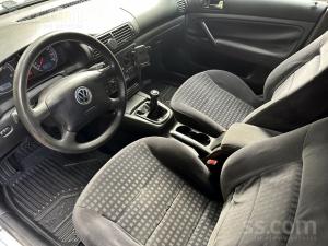 Pelēks Volkswagen Passat B5 2001 Rīga, ar dzinēja tilpumu 1.90 L un nobraukumu 318 tūkst. km par 2600 €, foto 11 vietnē AUTOMOTO.COM.LV