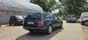 Pelēks Volkswagen Passat B5 2001 Valmiera, ar dzinēja tilpumu 1.90 L un nobraukumu 463 tūkst. km par 1200 €, foto 4 vietnē AUTOMOTO.COM.LV