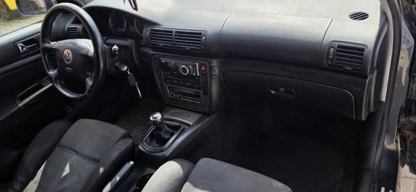 Pelēks Volkswagen Passat B5 2001 Valmiera, ar dzinēja tilpumu 1.90 L un nobraukumu 463 tūkst. km par 1200 €, foto 6 vietnē AUTOMOTO.COM.LV