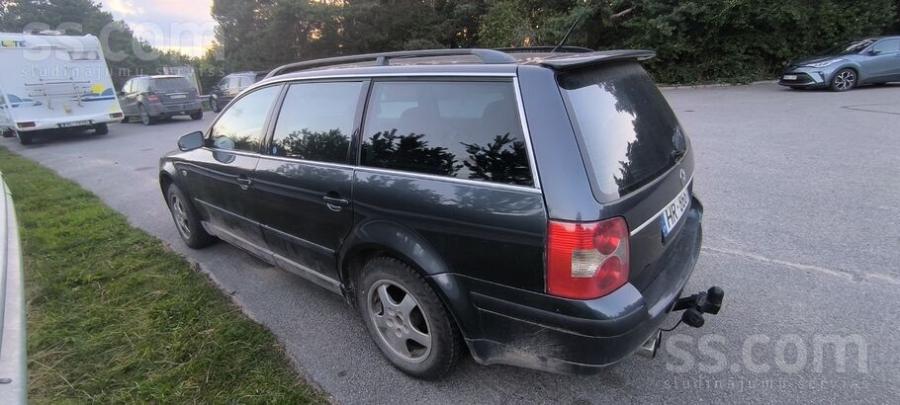 Pelēks Volkswagen Passat B5 2001 Limbaži, ar dzinēja tilpumu 1.90 L un nobraukumu 0 tūkst. km par 1200 €, foto 1 vietnē AUTOMOTO.COM.LV
