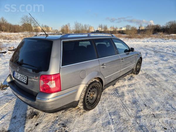 Pelēks Volkswagen Passat B5 2002 Rīga, ar dzinēja tilpumu 1.90 L un nobraukumu 376 tūkst. km par 2700 €, foto 3 vietnē AUTOMOTO.COM.LV