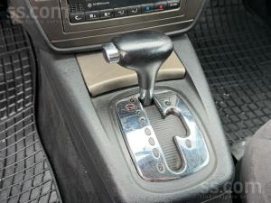 Pelēks Volkswagen Passat B5 2002 Ludza, ar dzinēja tilpumu 1.90 L un nobraukumu 325 tūkst. km par 2950 €, foto 15 vietnē AUTOMOTO.COM.LV