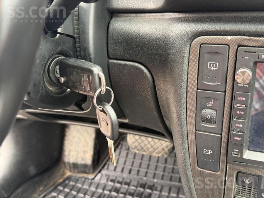 Pelēks Volkswagen Passat B5 2002 Ludza, ar dzinēja tilpumu 1.90 L un nobraukumu 325 tūkst. km par 2950 €, foto 16 vietnē AUTOMOTO.COM.LV