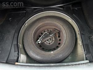 Pelēks Volkswagen Passat B5 2002 Ludza, ar dzinēja tilpumu 1.90 L un nobraukumu 325 tūkst. km par 2950 €, foto 23 vietnē AUTOMOTO.COM.LV